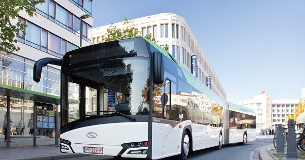 Israel recibió más de 100 Solaris Urbino 18