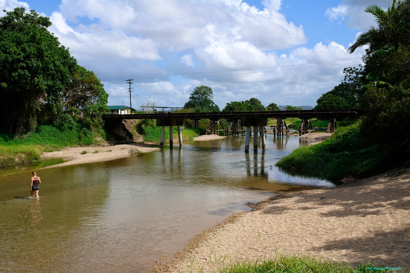 Can Go Around Australia: Kennedy Development Road, QLD.