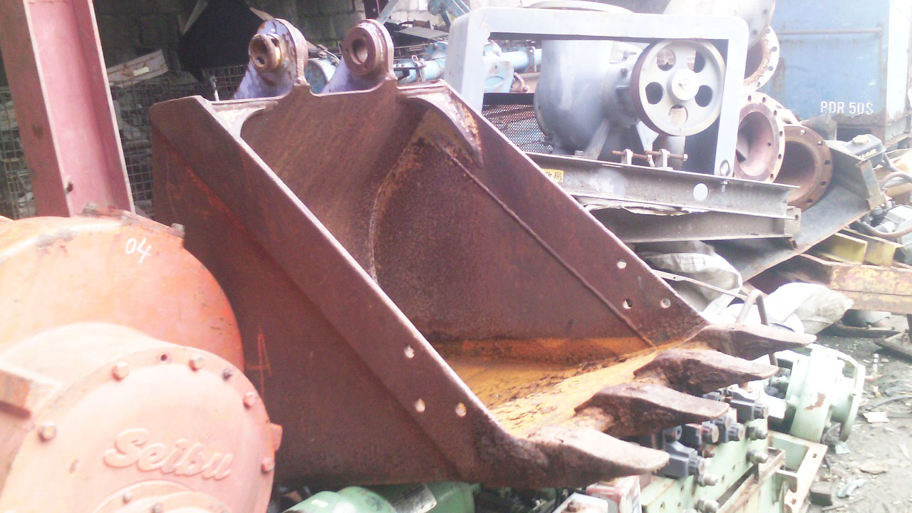 Products: bucket for backhoe
