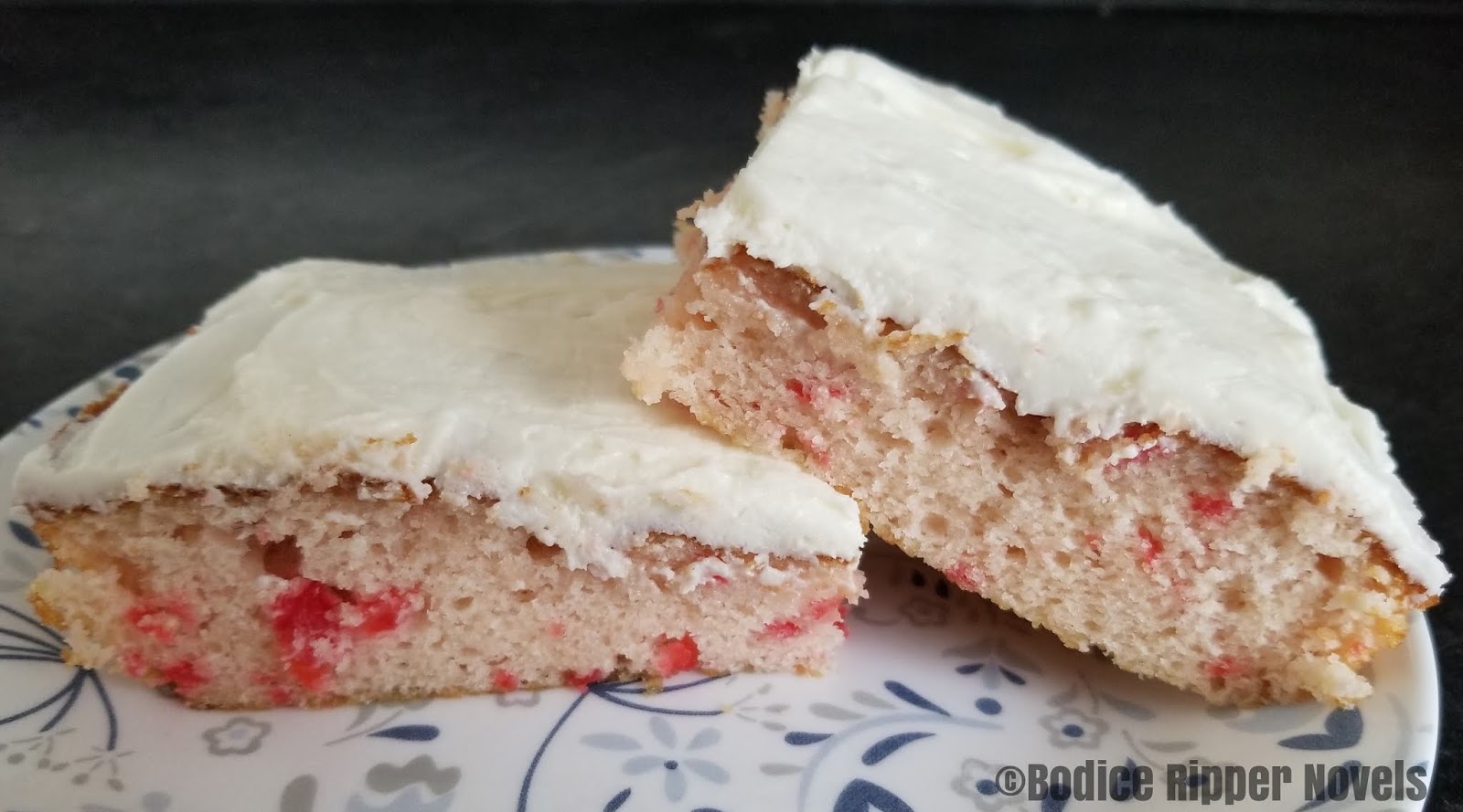 BAKING RECIPES, REVIEWED: THE BEST WHITE CAKE RECIPE from Sugar Spun Run