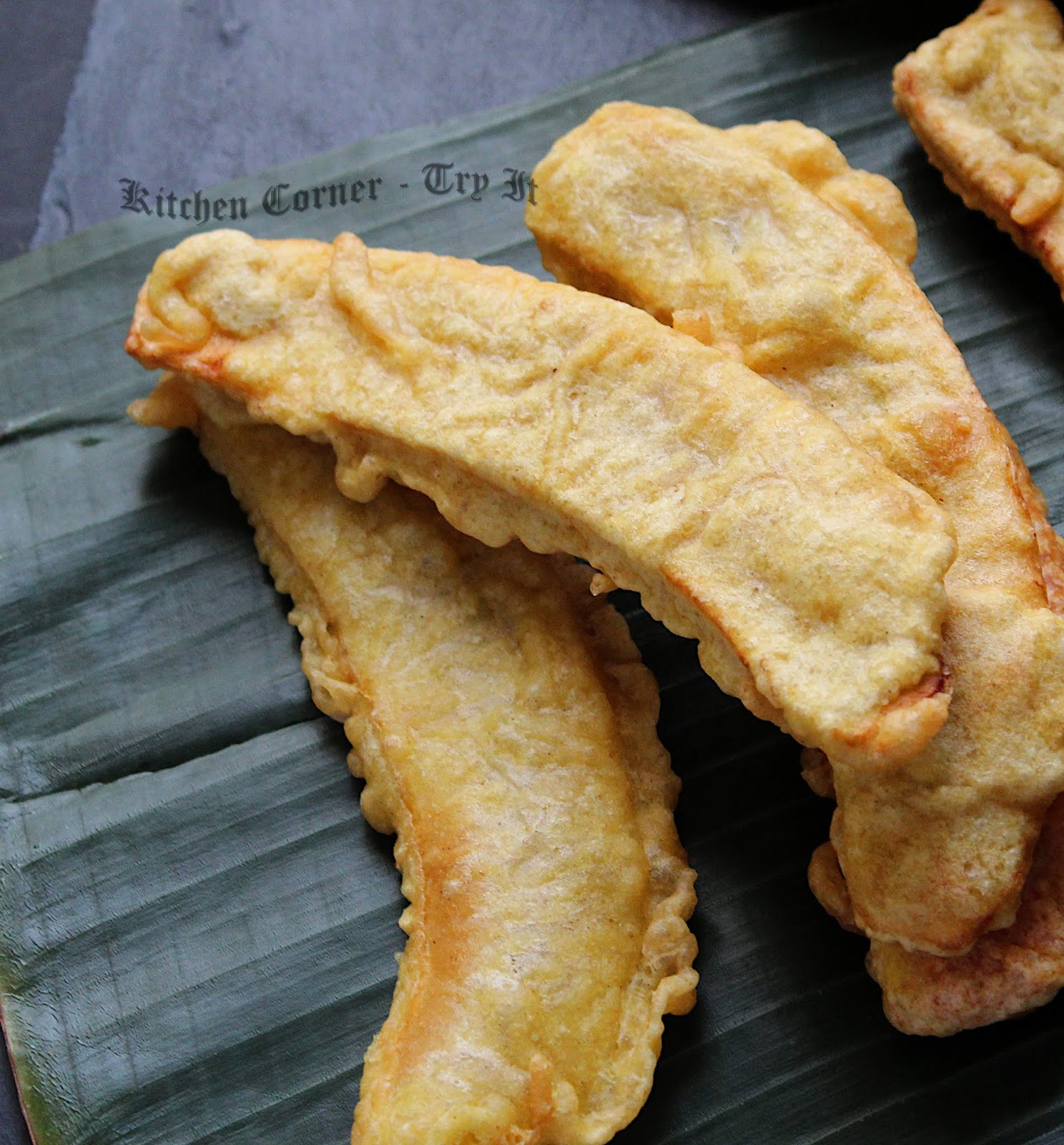 Pazham Pori-Crispy Fried Sweet Plantain