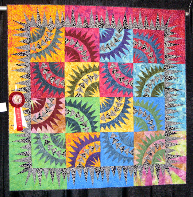 Elizabeth's Quilt Projects: More from the Quilt Show