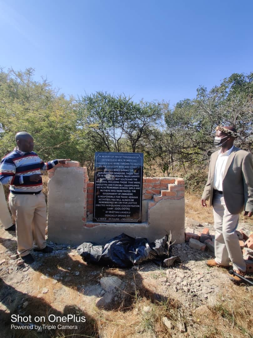 NewsdzeZimbabwe: GUKURAHUNDI MEMORIAL PLAQUE STOELN