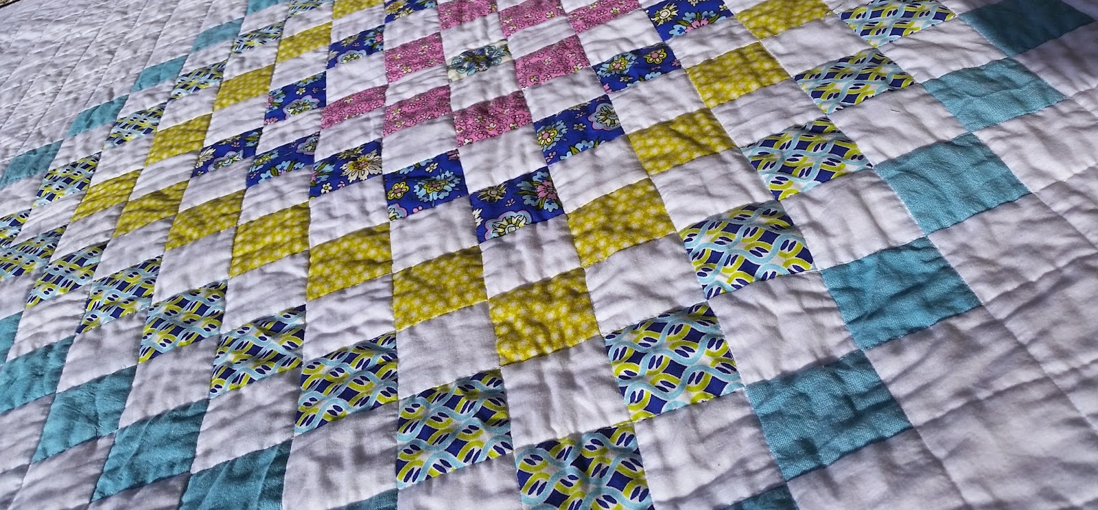 Vicki Sews: Diamond Checkerboard Quilt - A finished Quilt