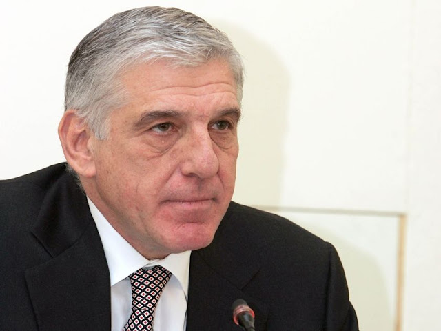ΚΙΝΗΜΑ ΥΠΕΡΒΑΣΗ: ΝΕΑ ΔΙΚΟΓΡΑΦΙΑ ΣΤΗ ΒΟΥΛΗ ΓΙΑ ΤΟΝ ΠΑΠΑΝΤΩΝΙΟΥ