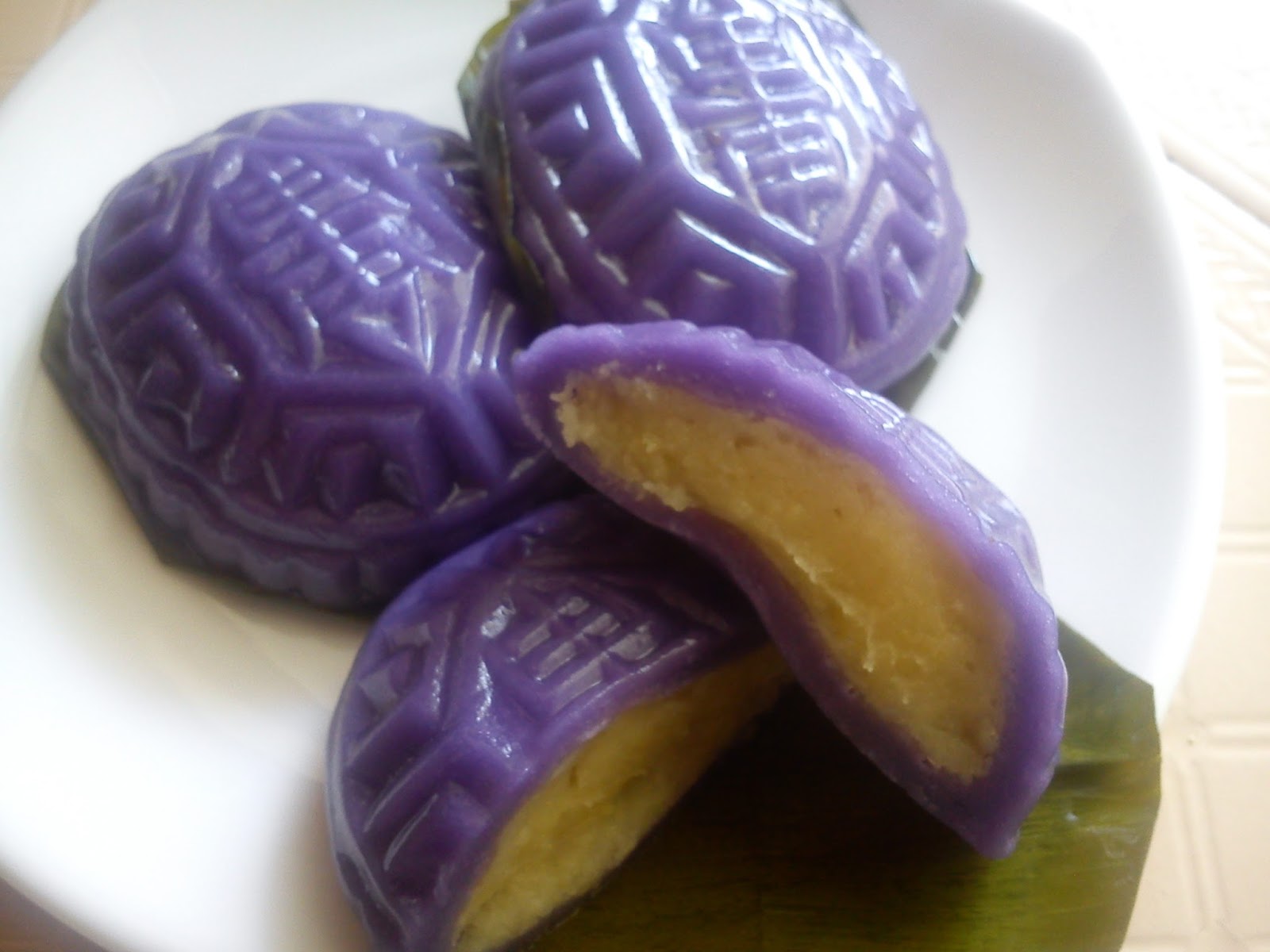 Cooking Pleasure: YAM ANGKU KUIH