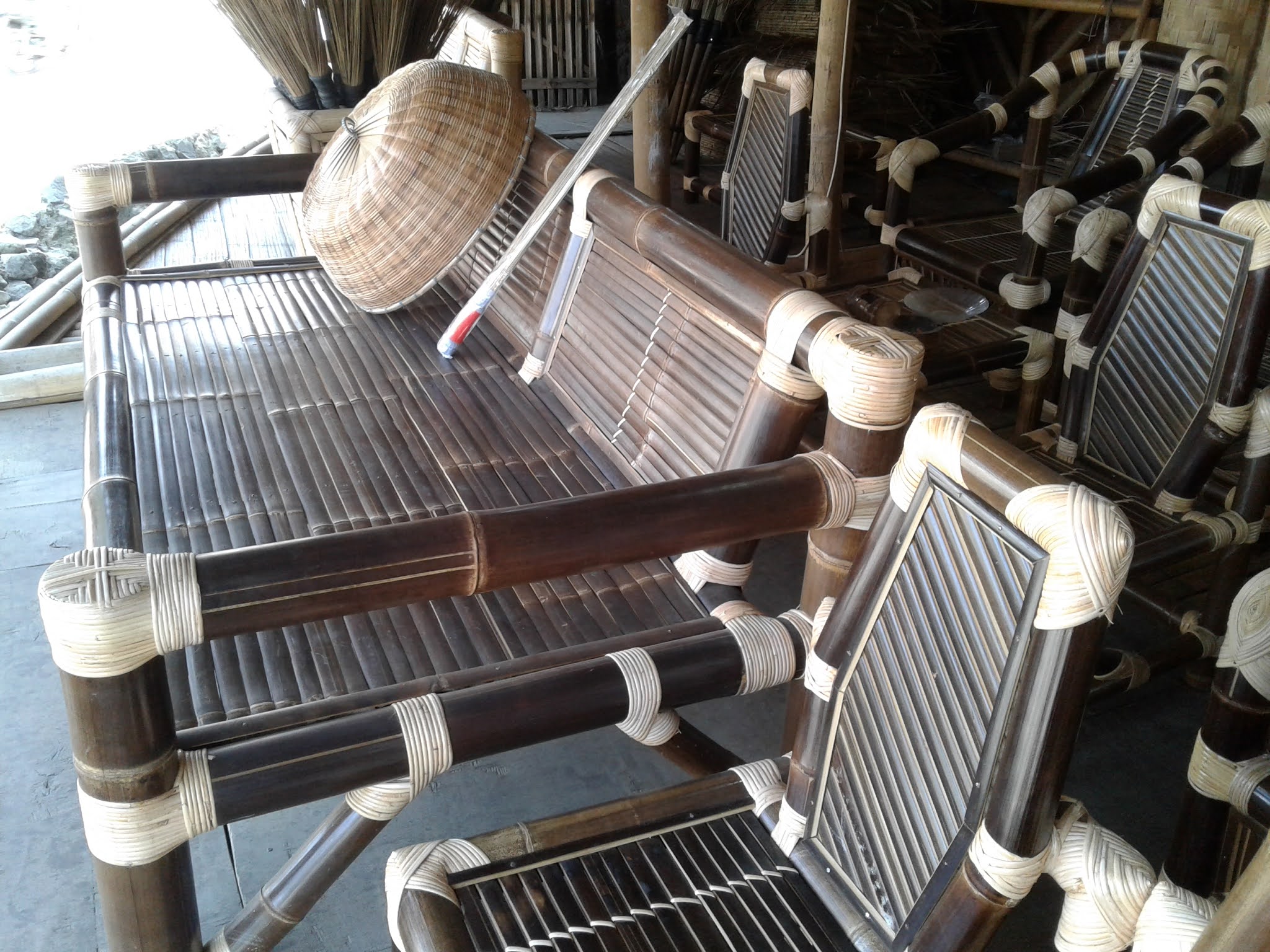 cara membuat meja dari bambu tanpa paku, cara membuat meja lesehan dari ...