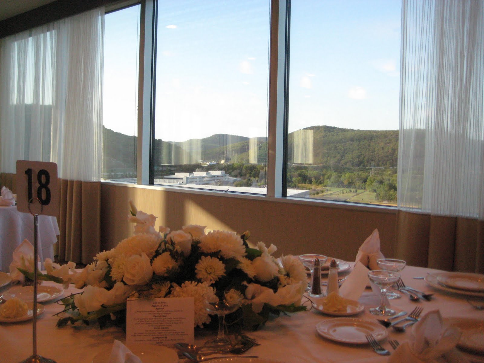 New Jersey's DJ: Sheraton Crossroad in Mahwah, New Jersey's DJ