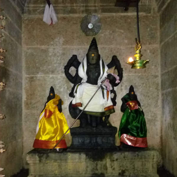 Tamilnadu Tourism: Jayamkonda Soleeswarar Temple, Nemam – The Temple