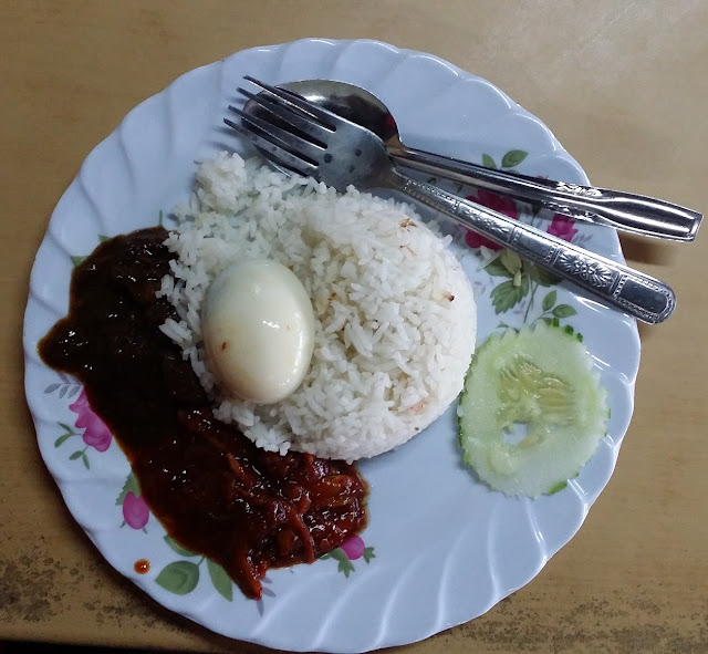Three?.... Just Nice...!: Tempat Makan Best Pengkalan Hulu, Perak