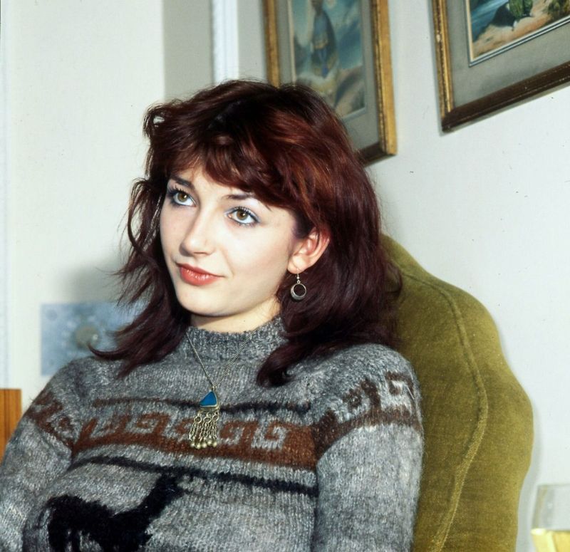 50 Glamorous Photos Defined Fashion Styles of Kate Bush in the 1970s ...