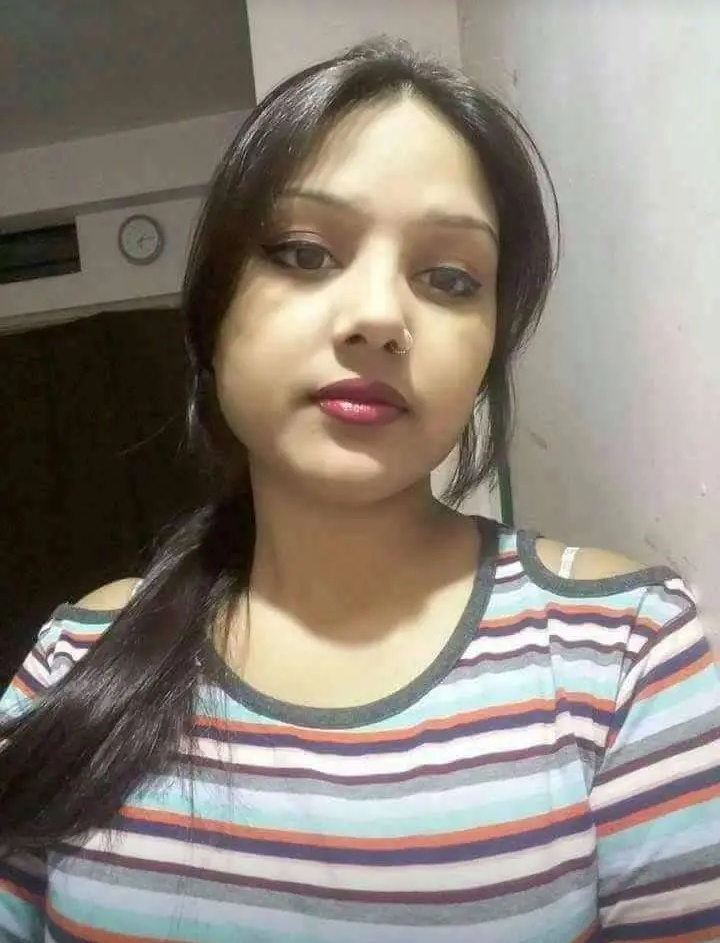 Simple beautiful girl image