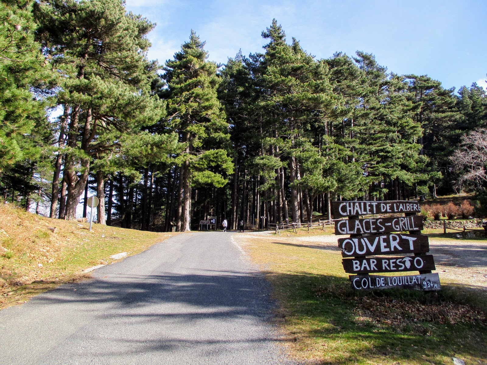 1001 PUERTOS: ASCENSIÓN AL PIC NEULÓS (por Le Perthus/ El Pertús)