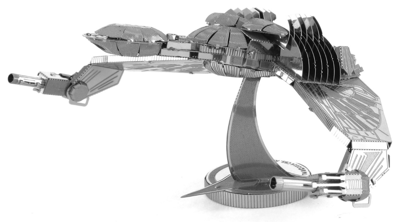 The Trek Collective: Star Trek Metal Earth model kits