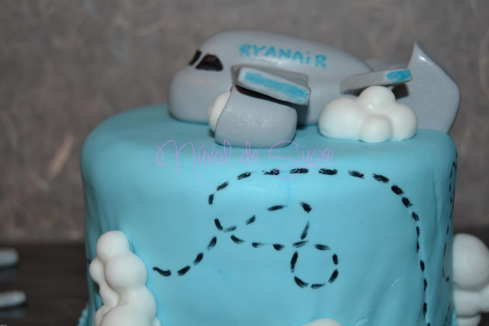 Núvol de Sucre: Ryanair + Nubecitas Molonas
