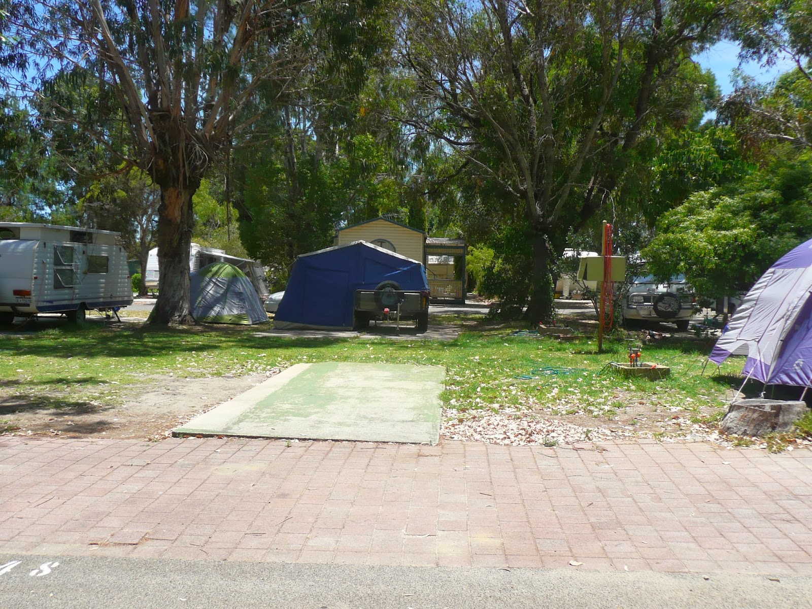 MobileMarshies: PERTH 1 - KINGSWAY CARAVAN PARK AND OUR FIRST CHRISTMAS ...