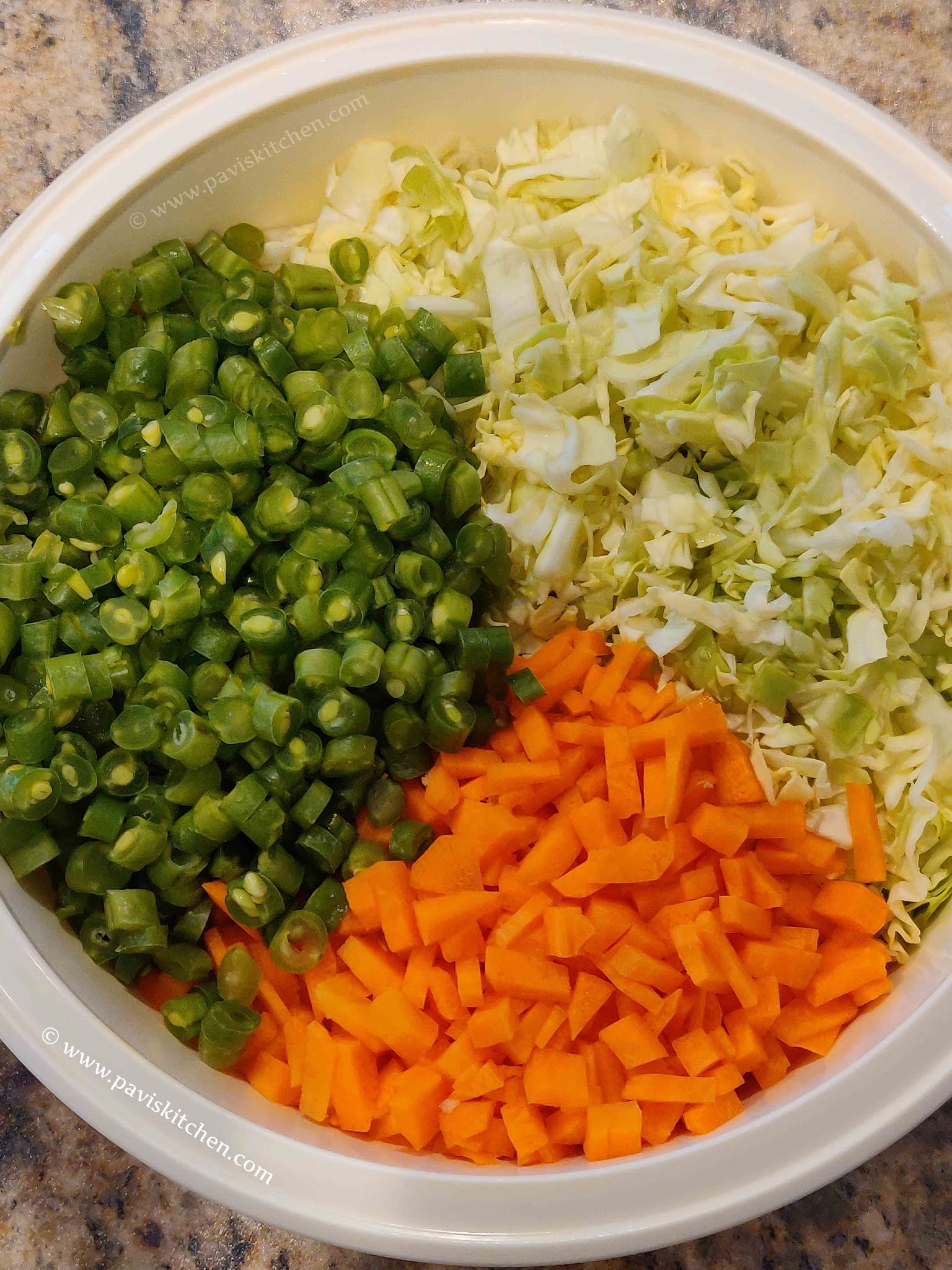 Tri-color poriyal | Carrot beans cabbage poriyal recipe | kalyana veetu ...