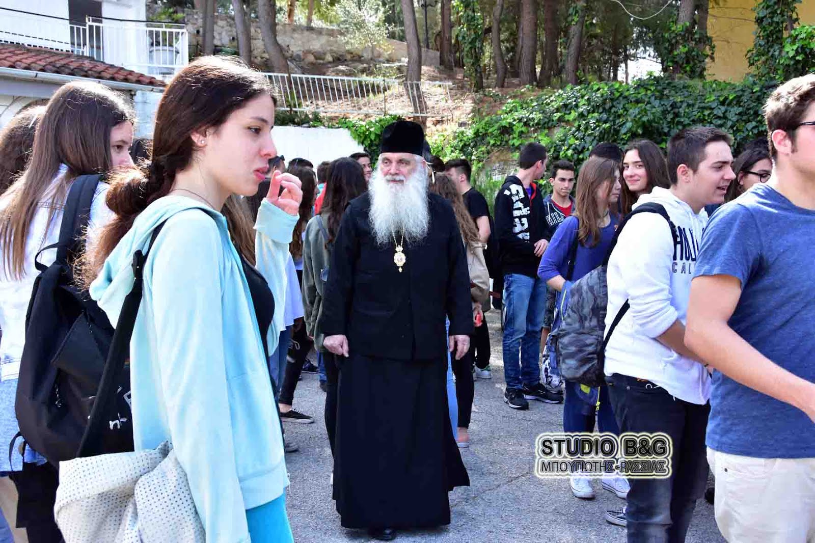 ΕΝΟΡΙΑ ΤΙΜΙΟΥ ΠΡΟΔΡΟΜΟΥ ΚΙΒΕΡΙΟΥ: ΜΑΘΗΤΕΣ ΤΟΥ ΛΥΚΕΙΟΥ ΑΠΟ ΤΑ ...