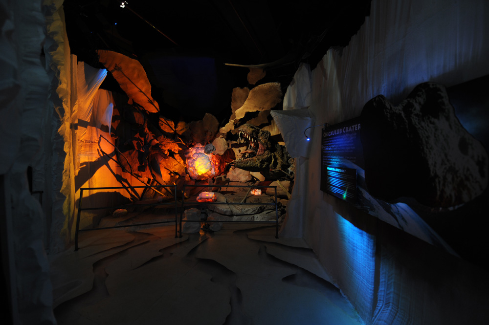 The Midas Touch a.k.a. 3dwizart: Life Size Huge T-Rex Sculpture c/w ...