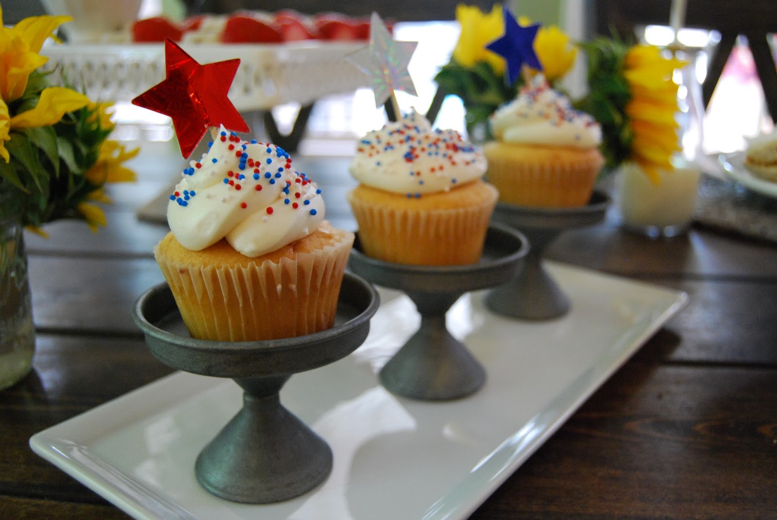 Momfessionals: Fourth of July Lunch