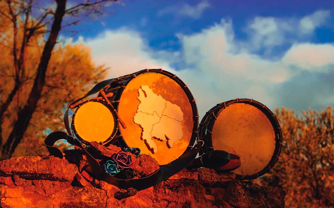 Valdecara: Ideas para que suenen los Tambores y Bombos