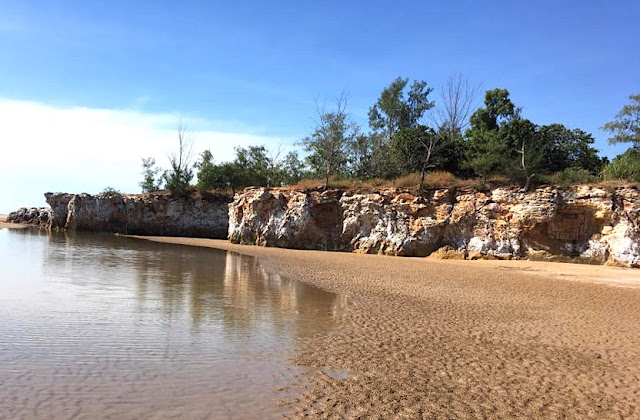 Historical Australian Towns: Escape Cliffs (1864–1867) NT: Fourth ...