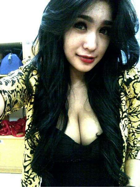 Artis Telanjang Indonesia Bugil Seksi Bispak Foto Abg Dugem - Tengok Kanan