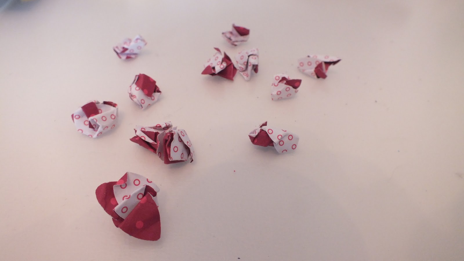 KareenBH: Fleur très simple à réaliser...