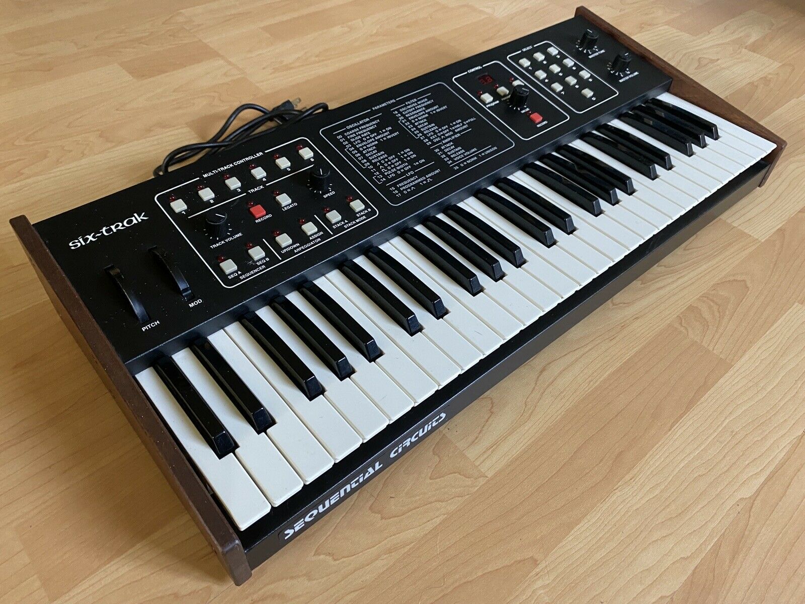 MATRIXSYNTH: Sequential Circuits Six-trak Analog Synthesizer w Manuals ...