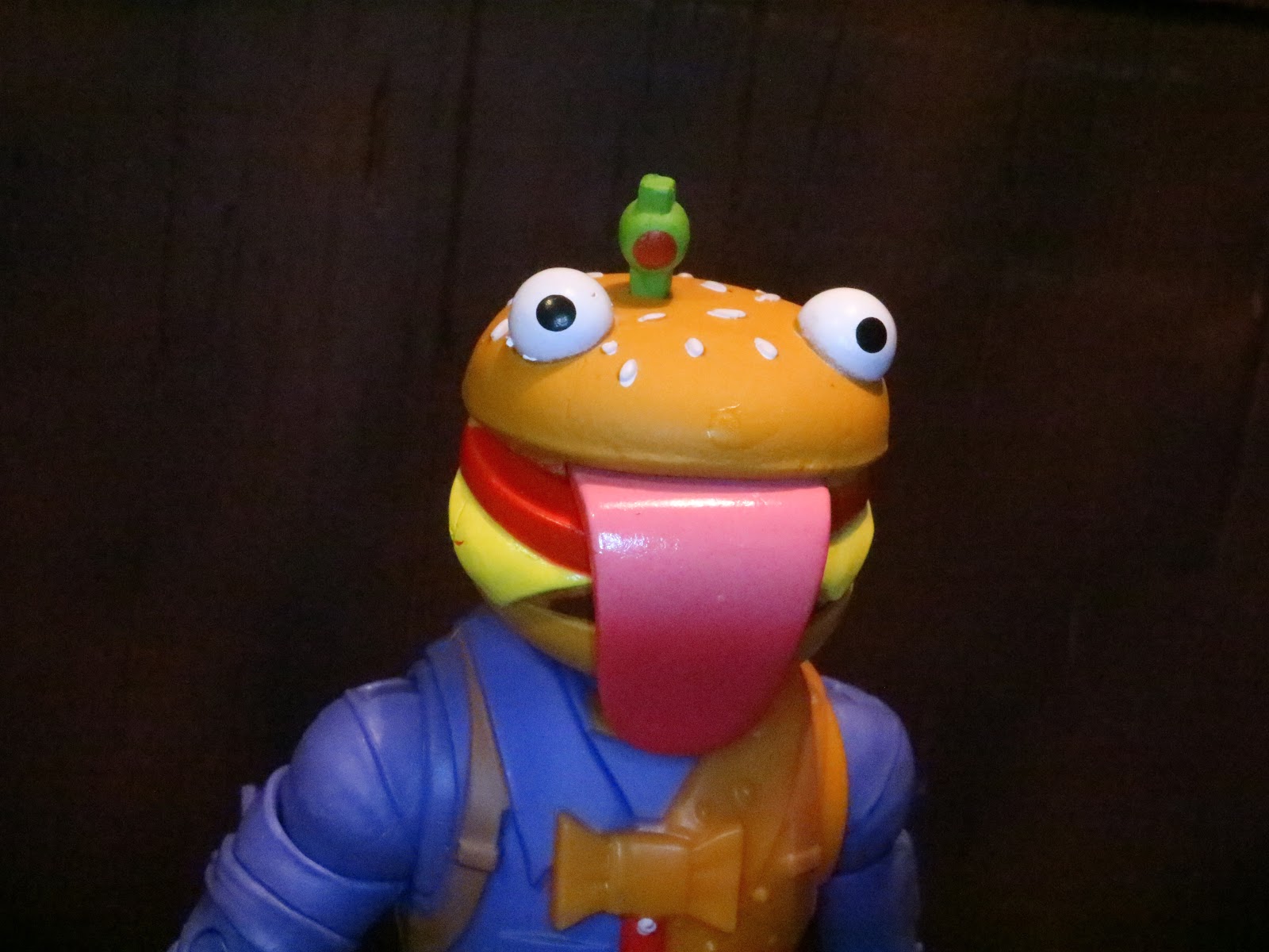Action Figure Barbecue: Action Figure Review: Beef Boss from Fortnite ...