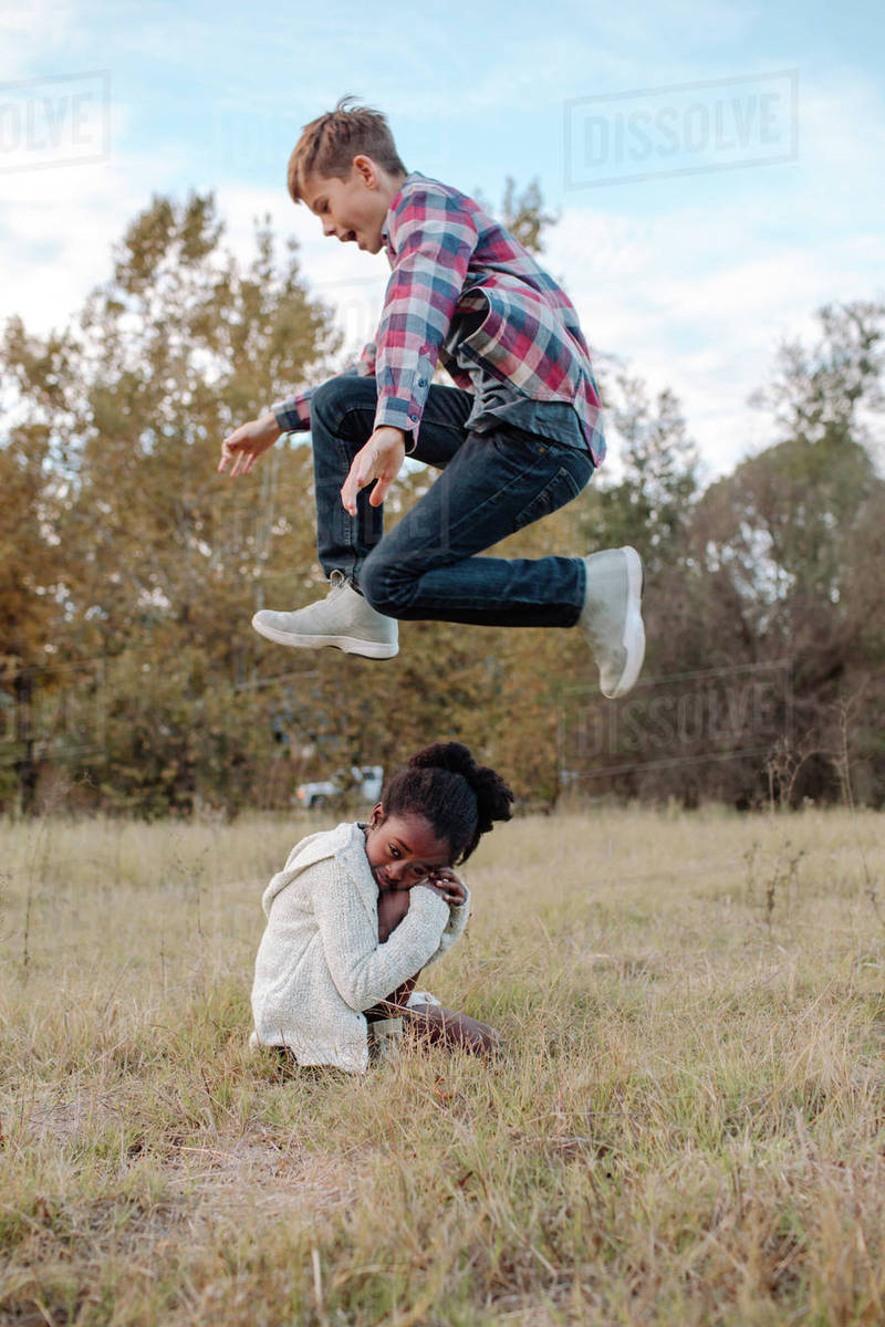 English Lesson 05: Present Continuous – Engenheiro Vestibulando