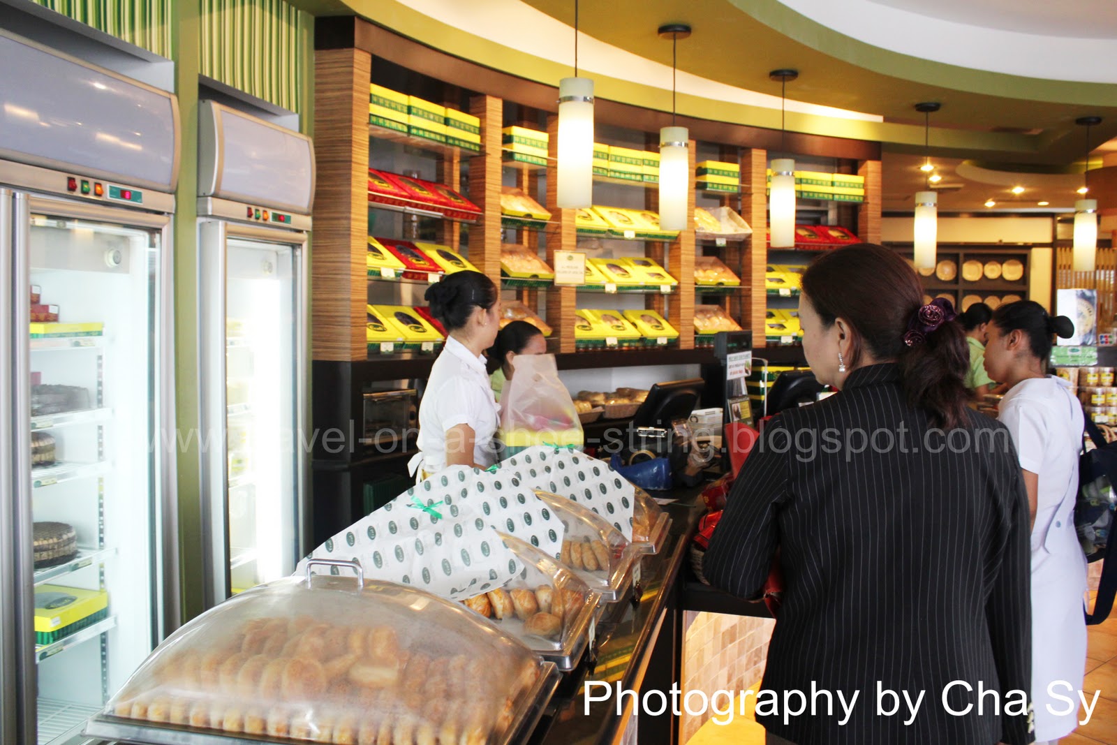 CONTI'S PASTRY SHOP AND RESTAURANT ~ Travel, Photographs and Lifestyle