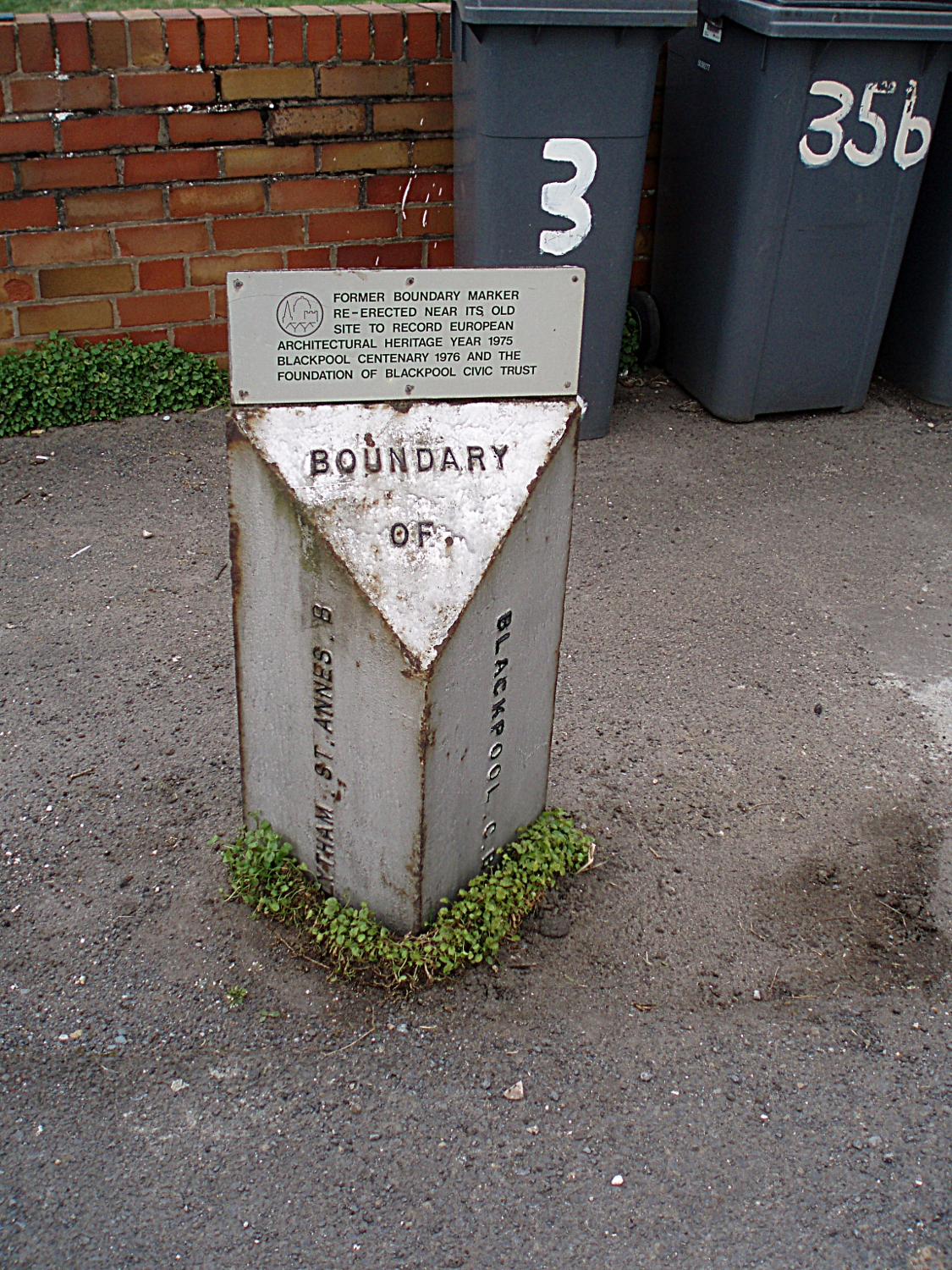 Roads and artifacts: Common Edge Road Boundary Marker