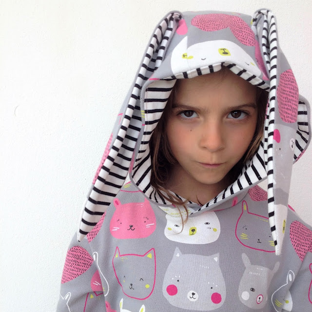 do guincho: RABBIT HOODIE FOR INES . THE SWEET MERCERIE