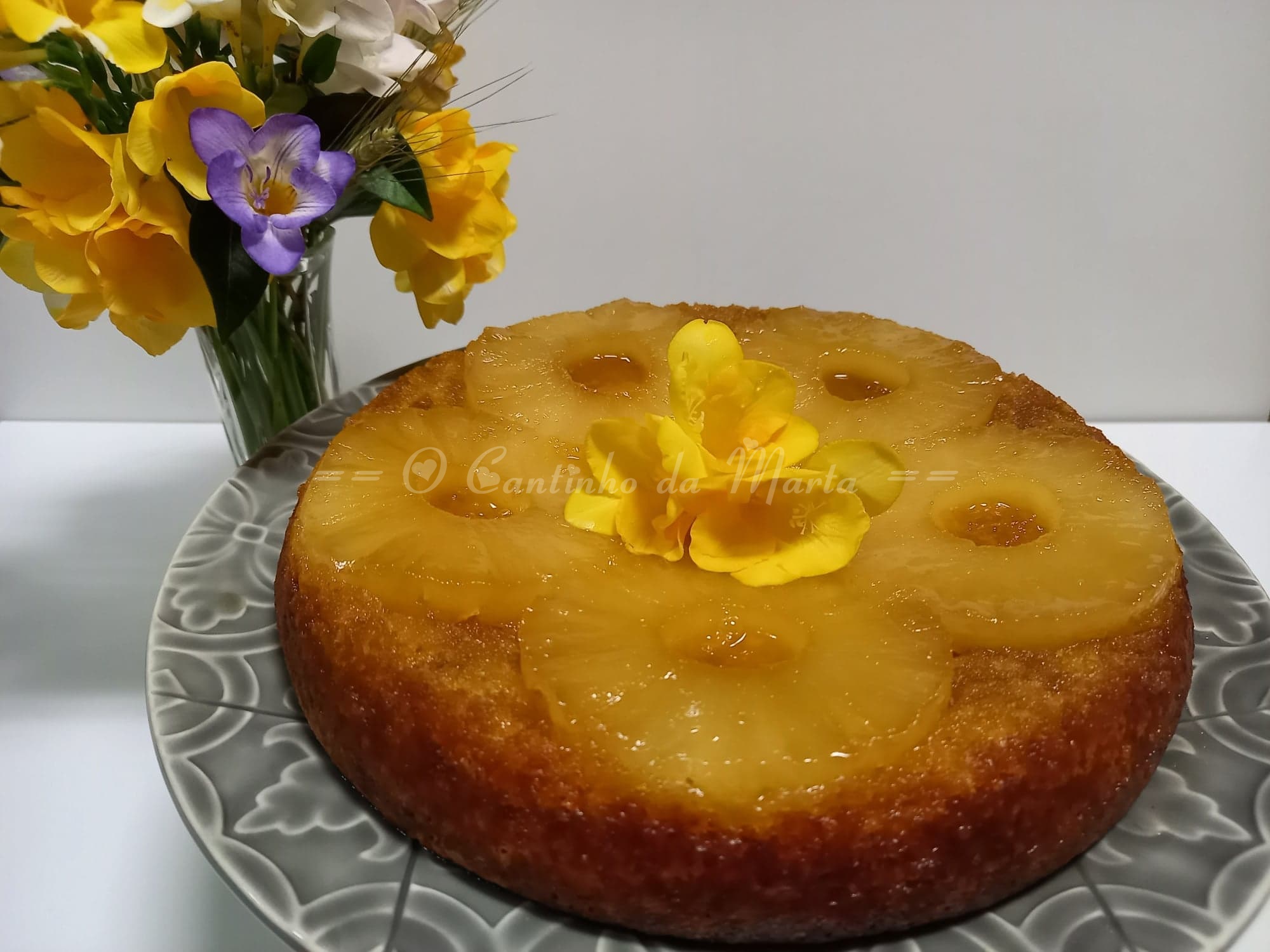 O Cantinho da Marta: Bolo de Ananás Caramelizado - La Dolce Rita