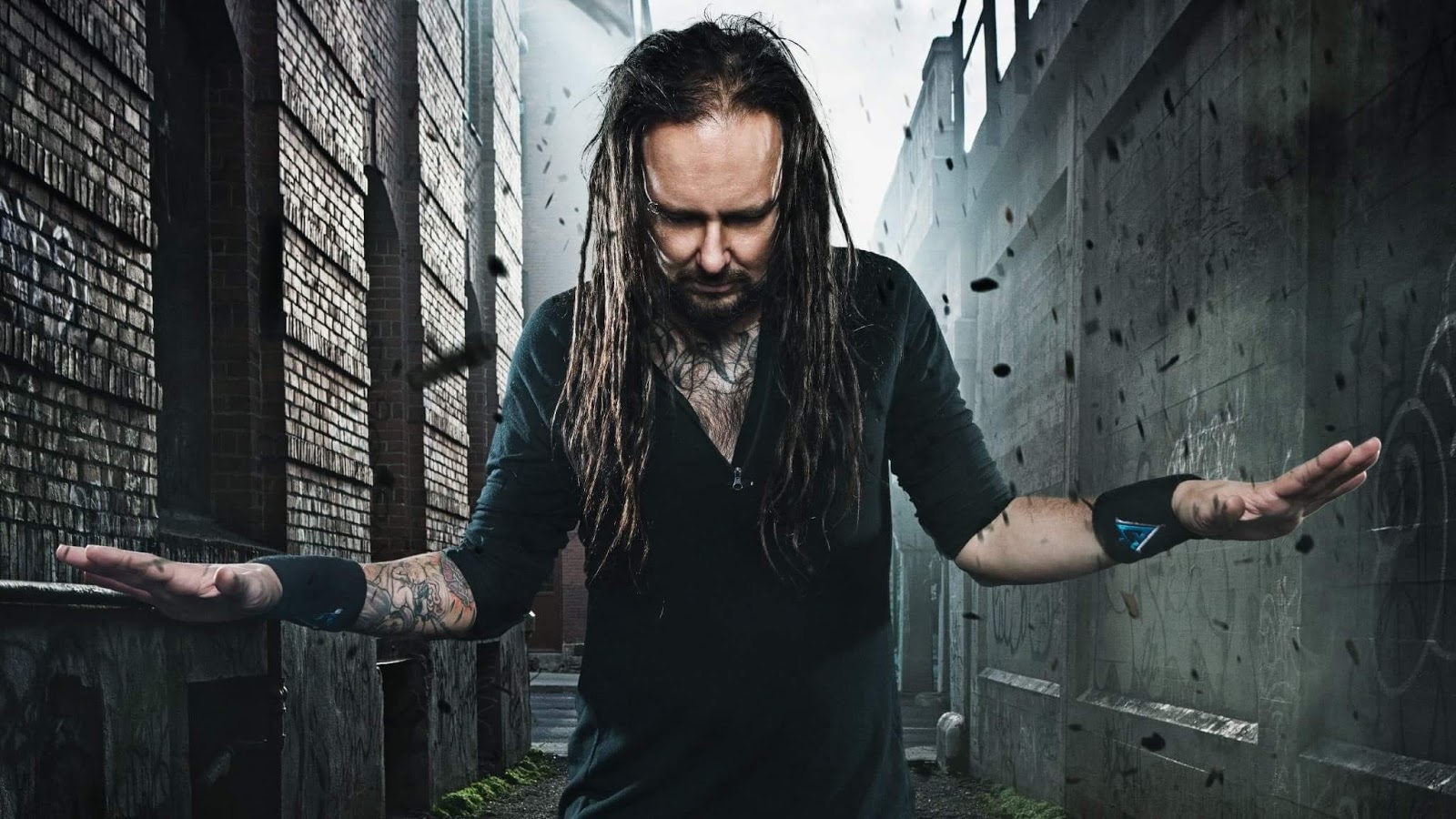Jonathan Davis entrega detalles de su album debut solista