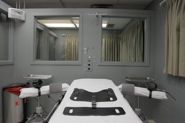 Calling Oregon death penalty ‘costly and immoral,’ governor signs bill ...