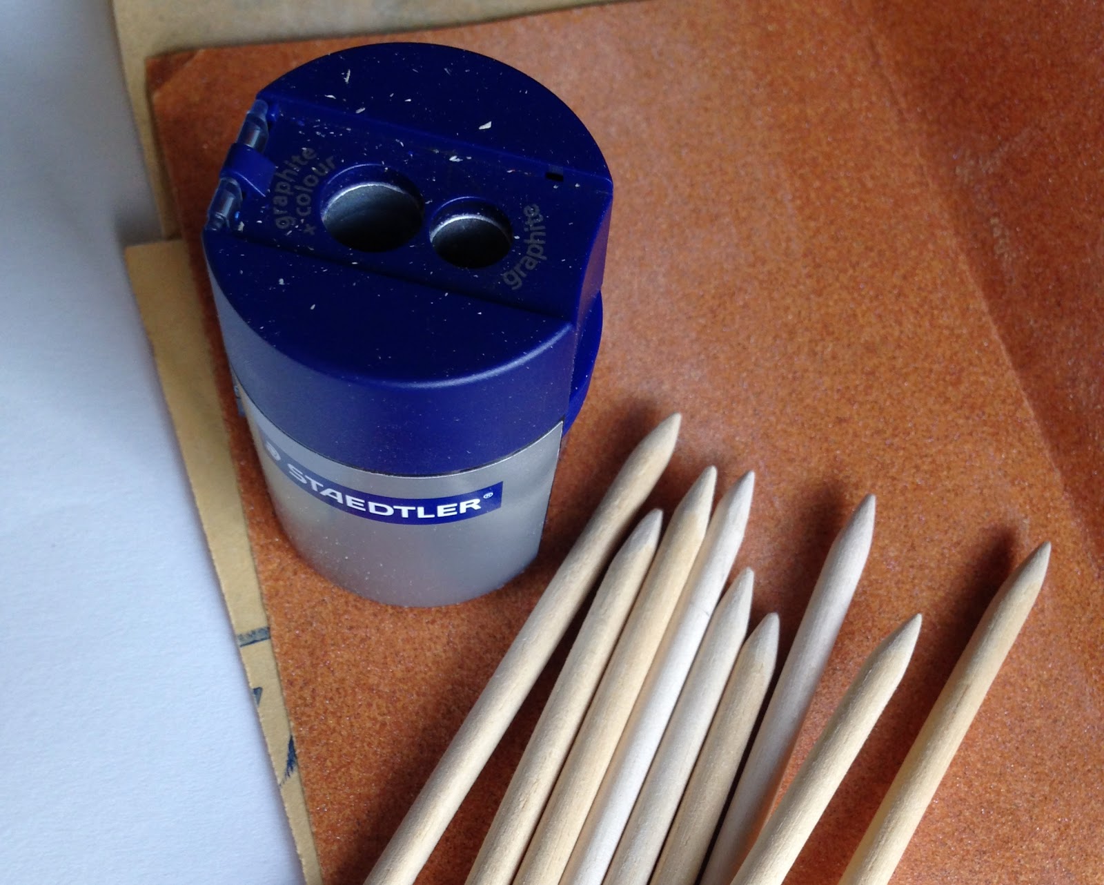we bloom here: hair-sticks & knitting needles :: tutorial
