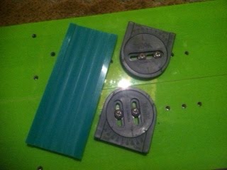 Replacing Voile Pucks with FirstLight on Factory Split – splitboard.com