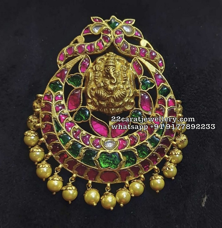 Unique Silver Kundan Chokers and Lockets - Jewellery Designs