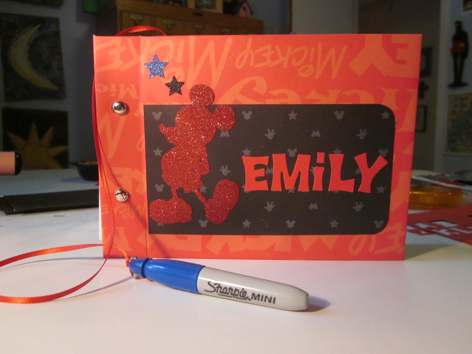 The Green Bird of Happiness: How To Make: Disney Autograph Book