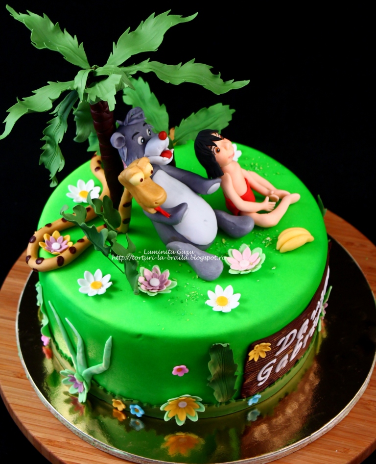 Parfum si culoare in bucataria mea. Torturi personalizate la Braila ...