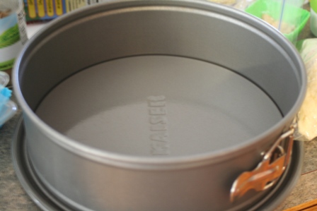 Frosted Square: Chicago Deep Dish Pizza