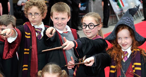 TheForeKatz: 10 MOST DEVOTED FANS BASES: 4