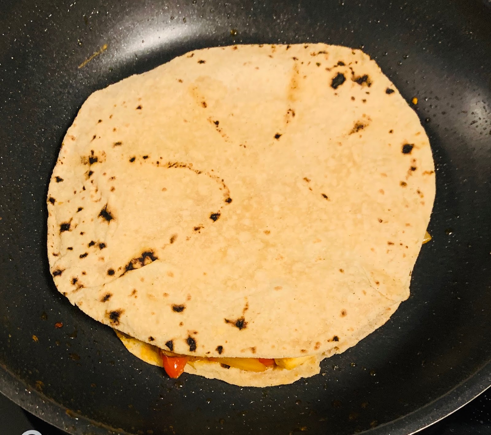 Paneer Quesadilla/Cheesy Paneer Roti Sandwich