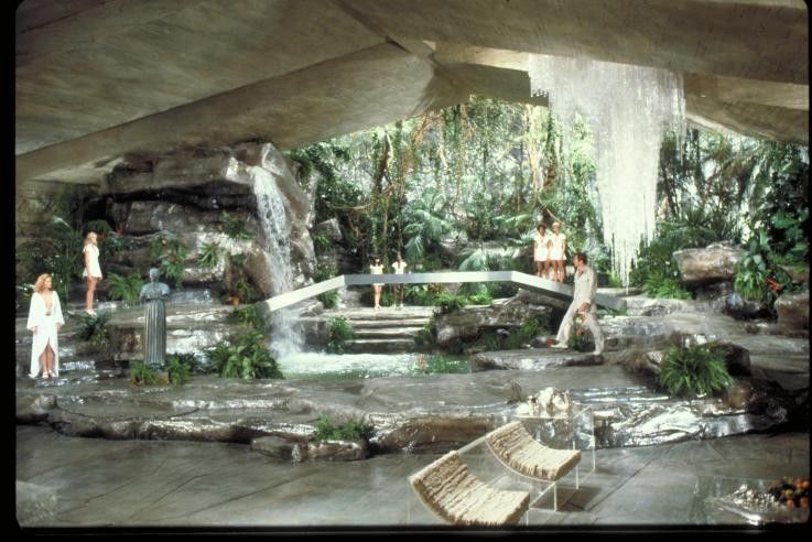 Cinema Style: Stylish Sets, Bond Style