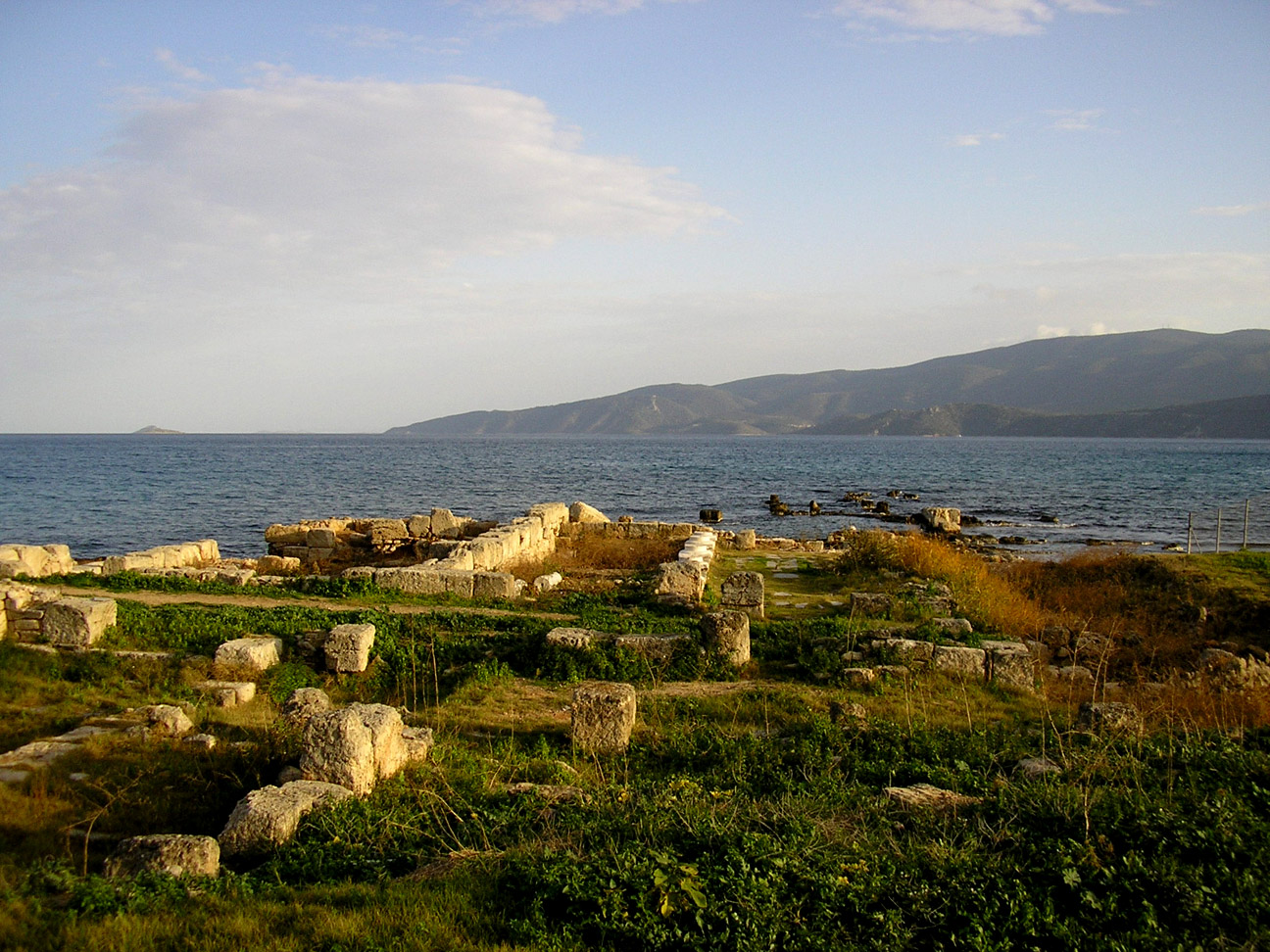 History Mysteries of Caroline Lawrence: Christmas in Athens - the Ports ...