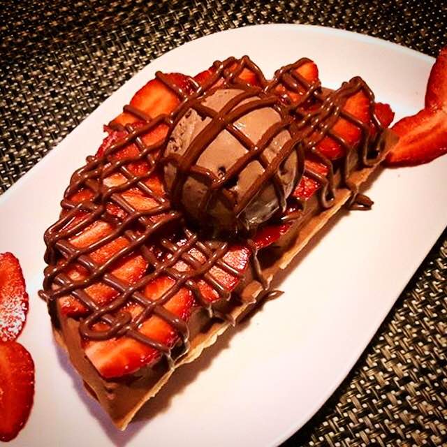 Sav Food Diary: Waffilicious - Best Places For Waffles In Mumbai