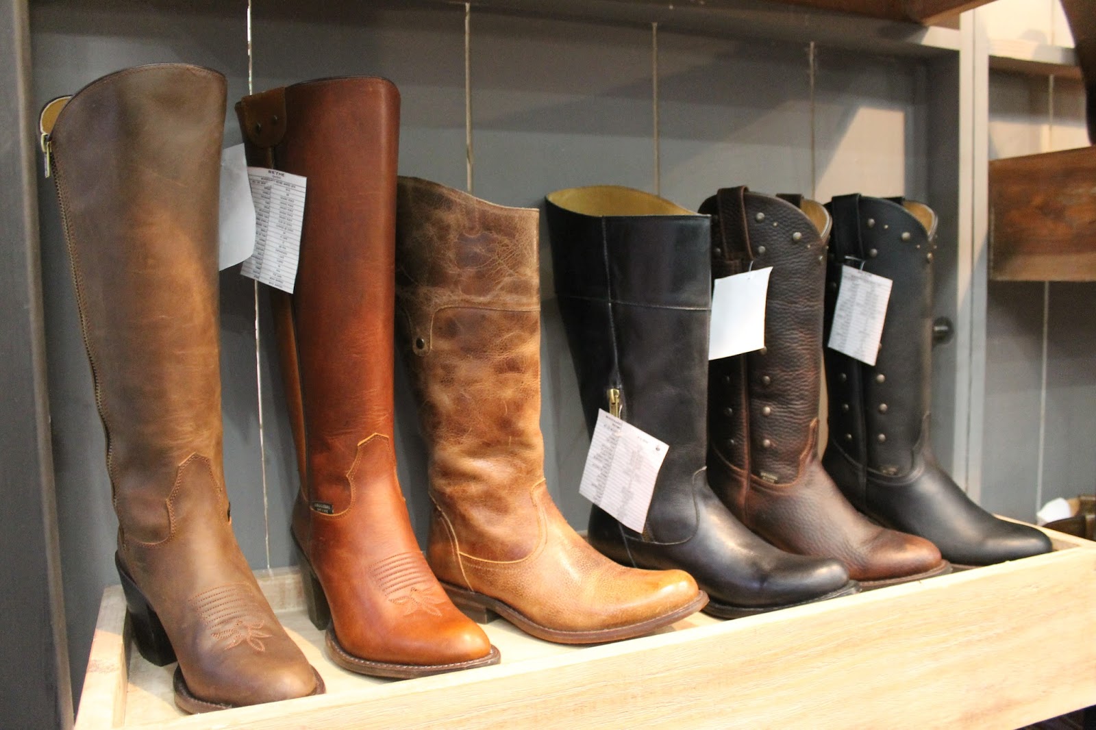 SAPICA Fashion Blog: REYME bota vaquera tradicional