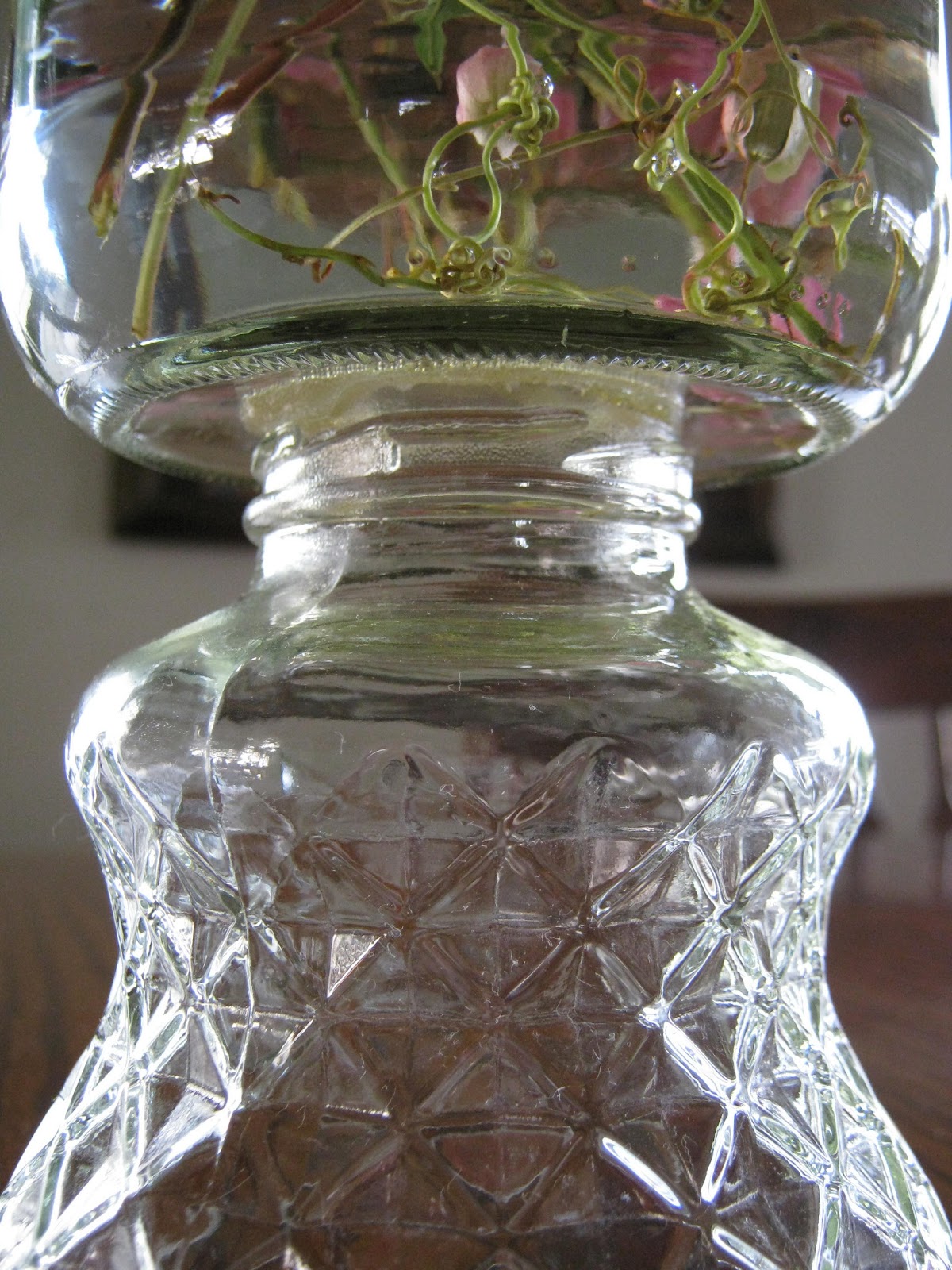 Pioneer Home: Glass bottle cutting projects